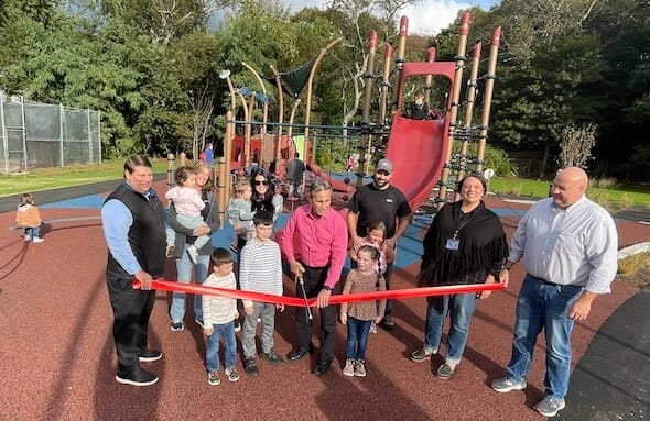 Apponaug Playground A Hit With Kids, Parents - WarwickPost.com
